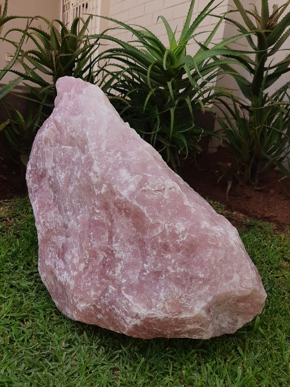 Large Blocks – Crystal Geological